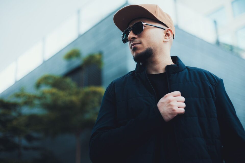 Brodha V Drops New Kannada Song 'Hengaithe Maige'